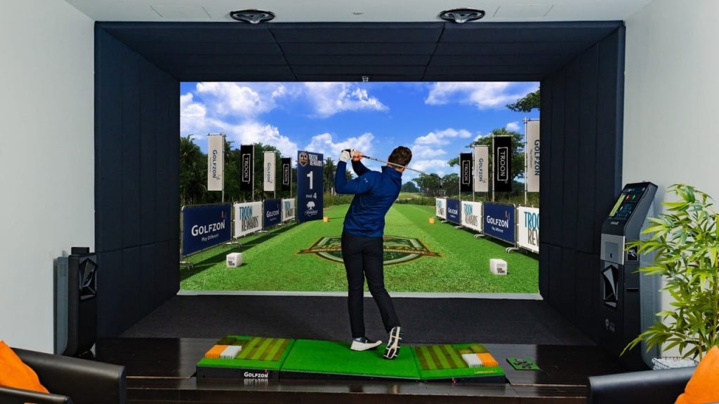 Golf Simulator - Uplink esports Training and Entertainment Centers